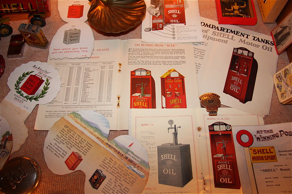 Enamel Signs | Petrol Pumps | Petroliana | Automobilia | SHELL OIL ...
