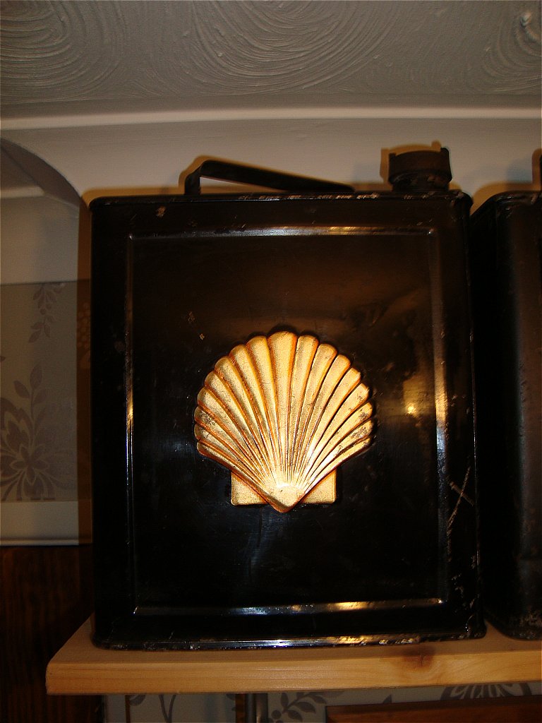 Enamel Signs | Petrol Pumps | Petroliana | Automobilia | petrol can shell