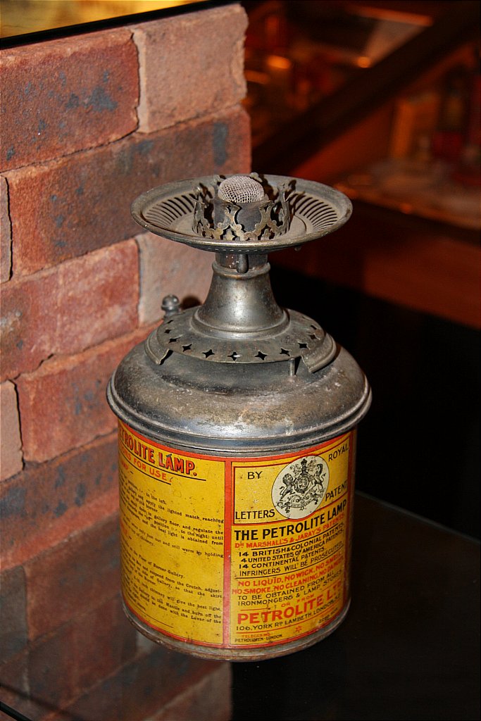 Enamel Signs | Petrol Pumps | Petroliana | Automobilia | THE PETROLITE LAMP