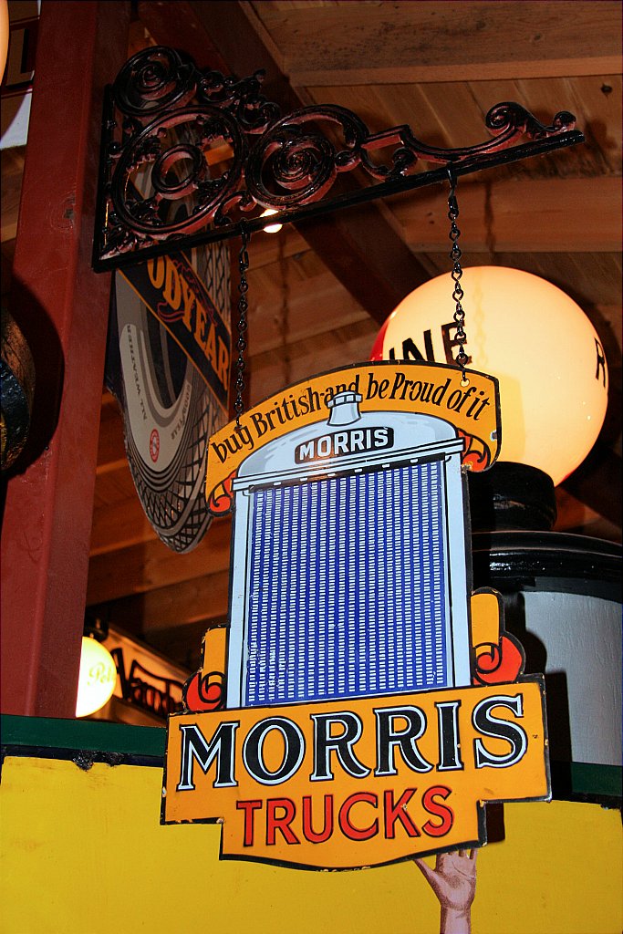 Enamel Signs | Petrol Pumps | Petroliana | Automobilia | MORRIS TRUCKS