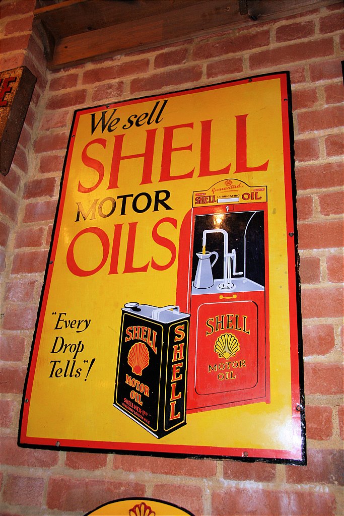 Enamel Signs | Petrol Pumps | Petroliana | Automobilia | SHELL OIL CABINET